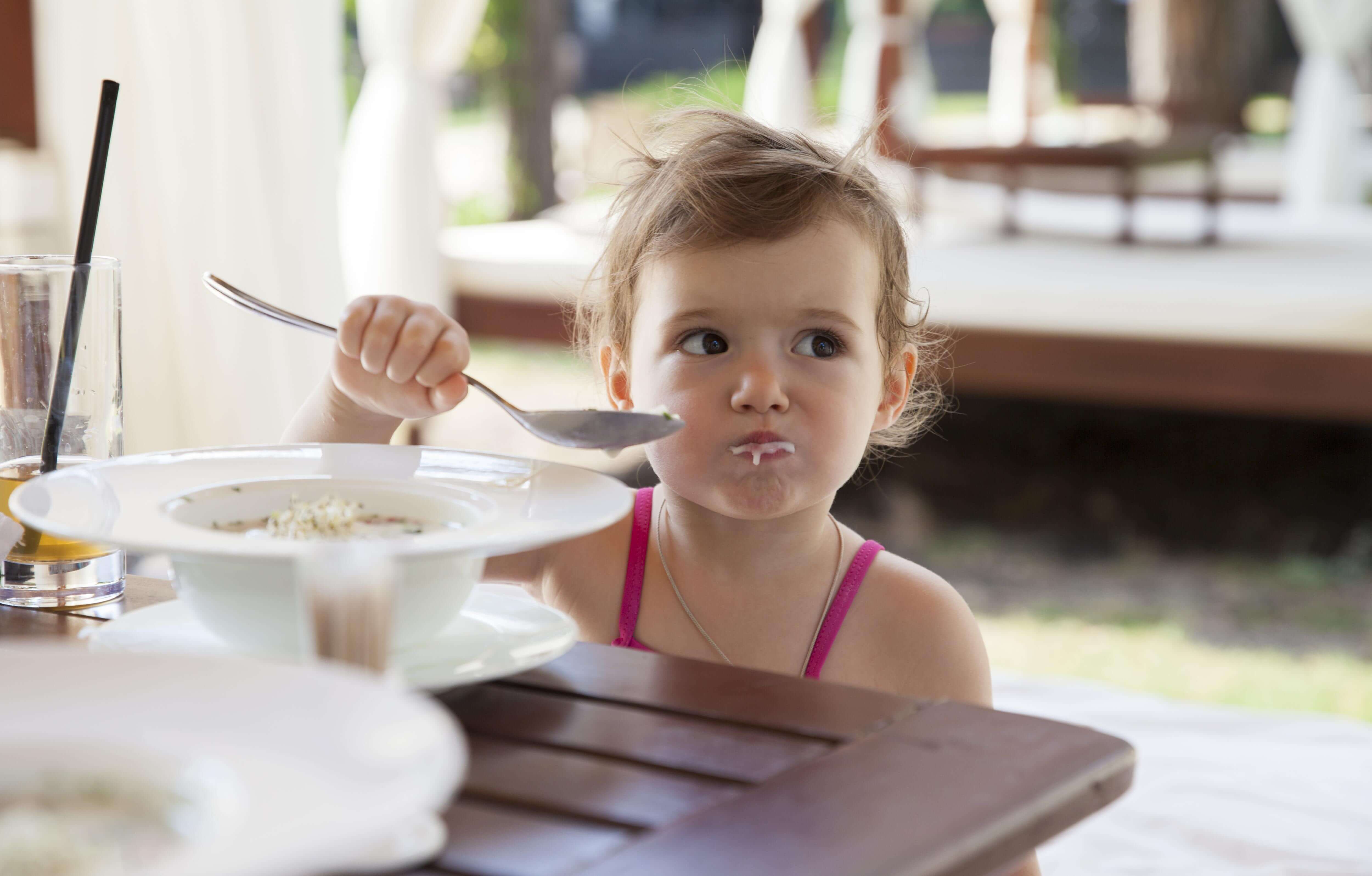 Les signes de faim et de satiété | Nestlé Baby&Me